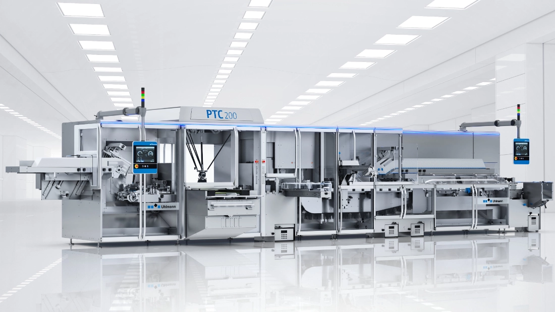 PTC 200 | Cartoner for flexible parenteral packaging